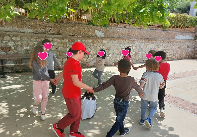 Παιχνίδια στην αυλή μας! - Love Teaching